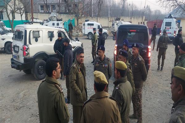 IGP Inspects Police Station Tral, Aripal